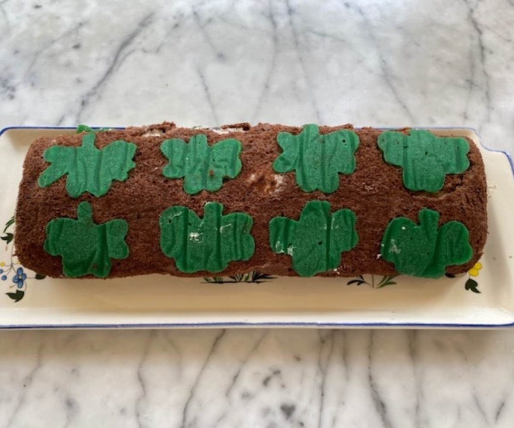 Luck of the Irish Mint Chocolate Rolled Cake Recipe - Eat Dessert First